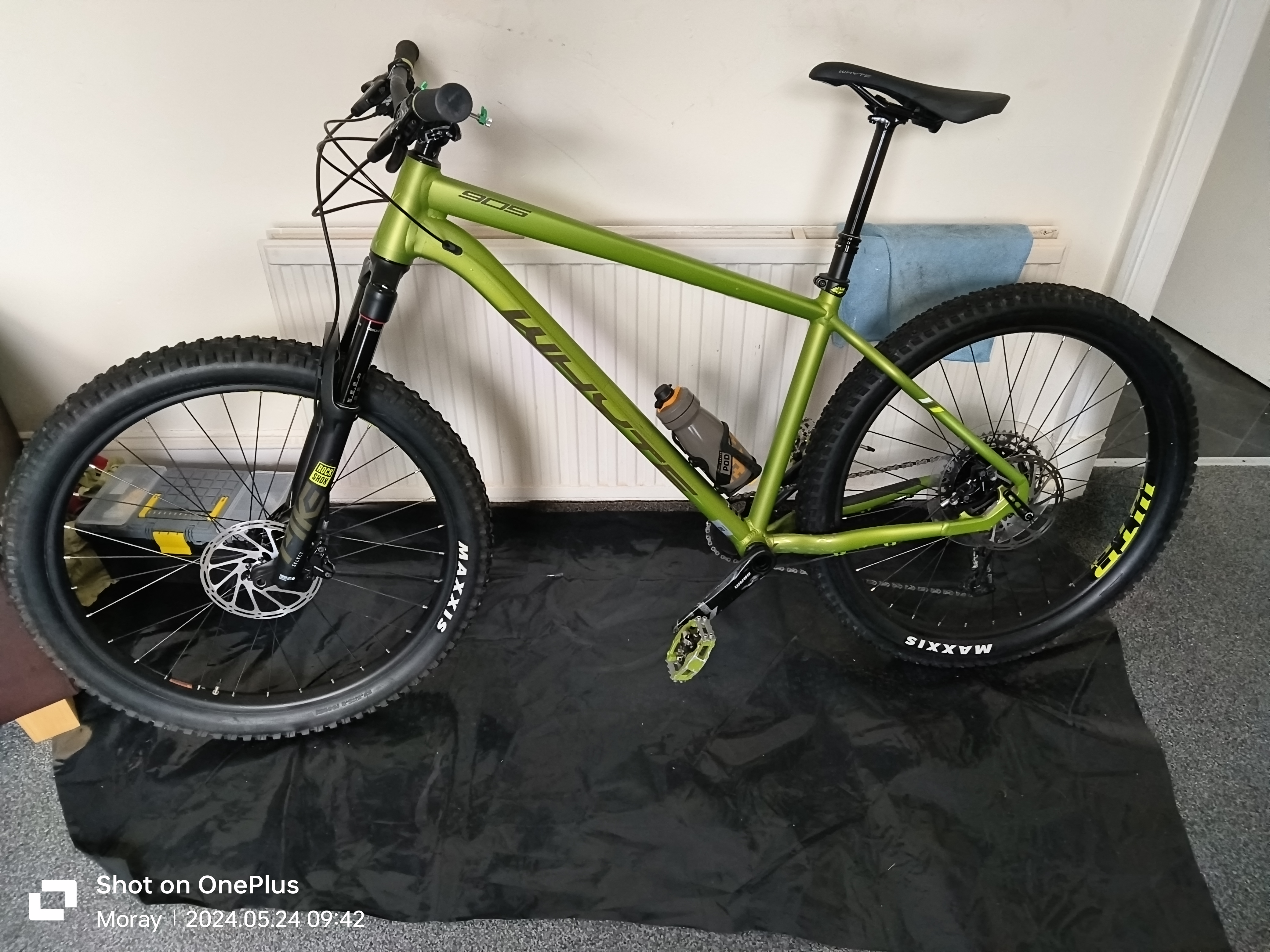 For Sale (BIKE) - Whyte 905 V2 in lime green ,large. | EMTB Forums