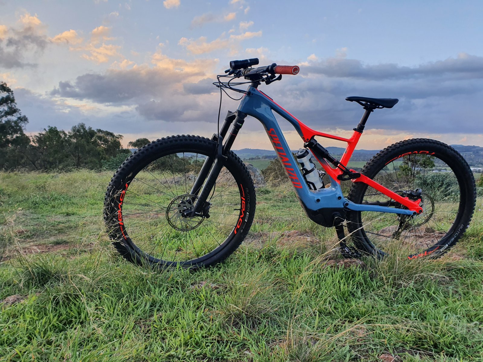 My Levo Leaning on Stuff | Page 7 | EMTB Forums