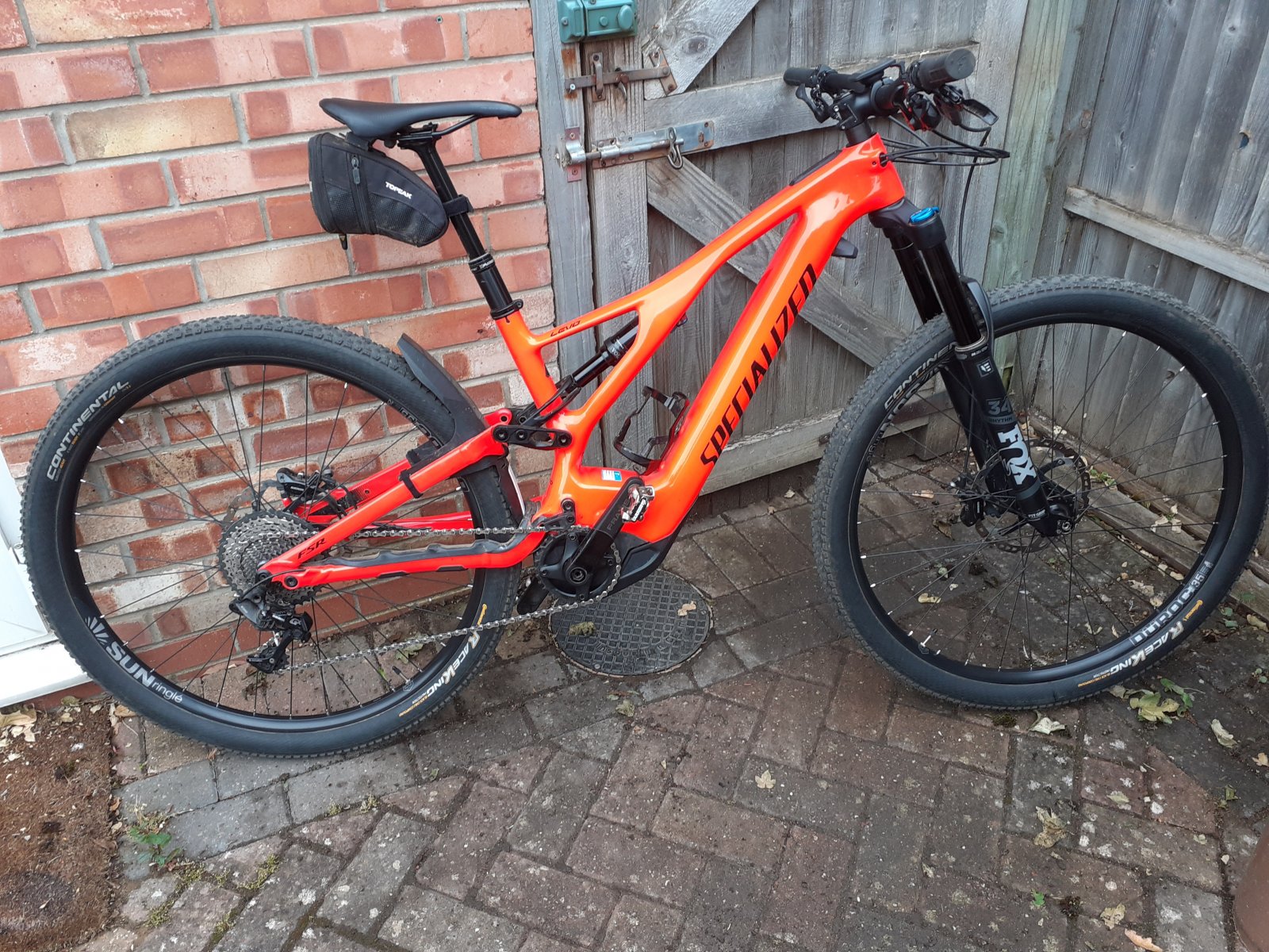 Levo Gen 2 - Pump holders for Turbo Levo | EMTB Forums