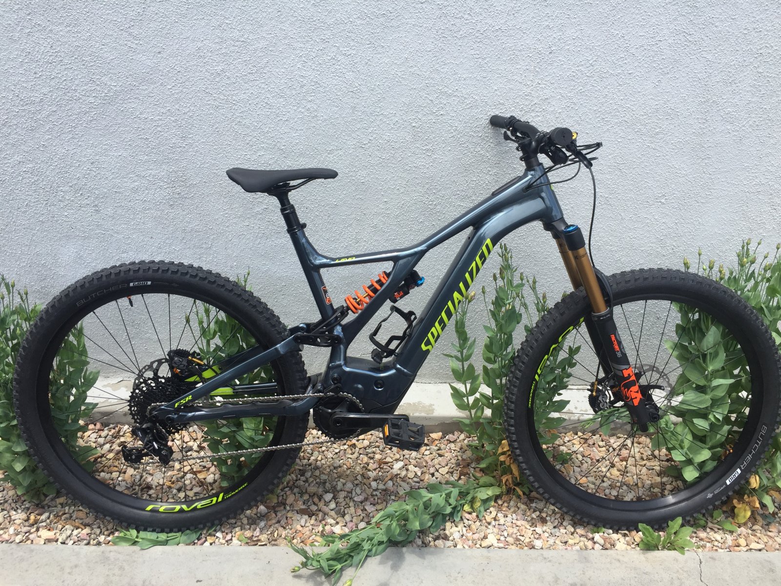 Customer’s Levo upgrades | EMTB Forums