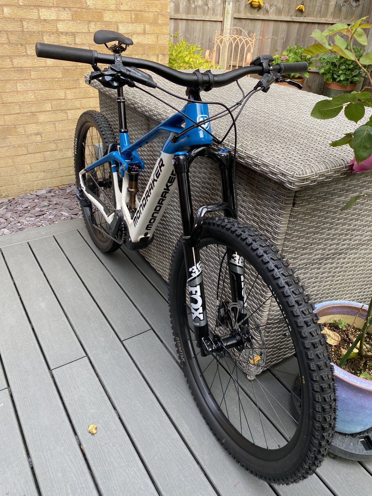 Sold - 2021 Mondraker Crafty Carbon Medium: £3800 | EMTB Forums
