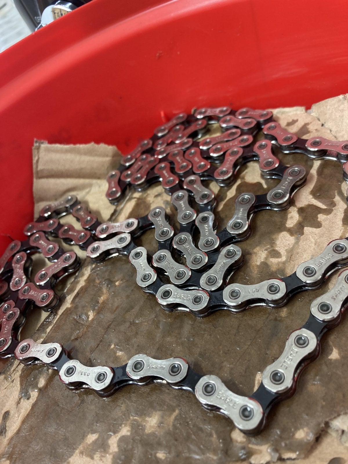 Hot Chain Waxing | EMTB Forums