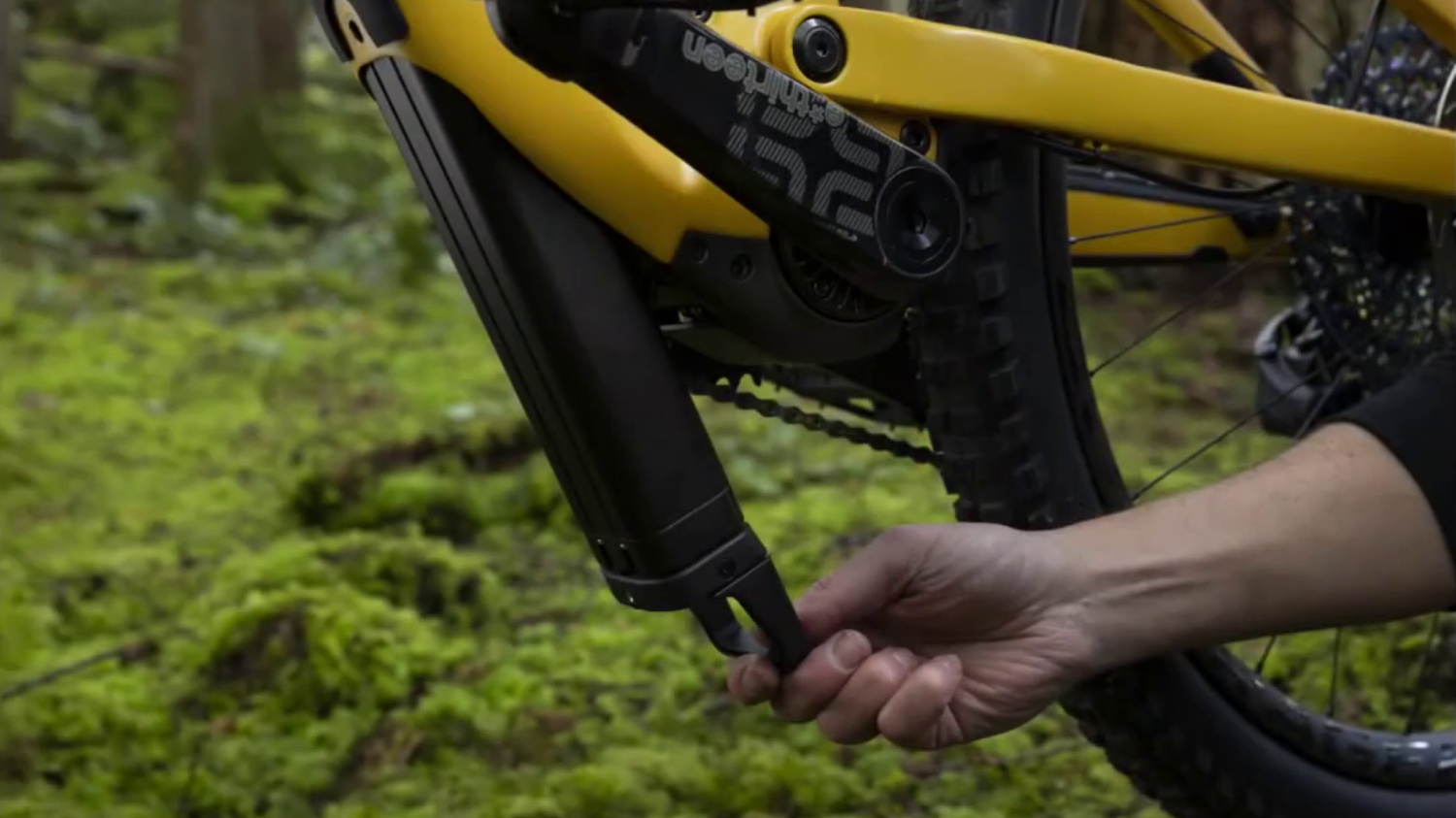 Time to ditch the battery key! | EMTB Forums