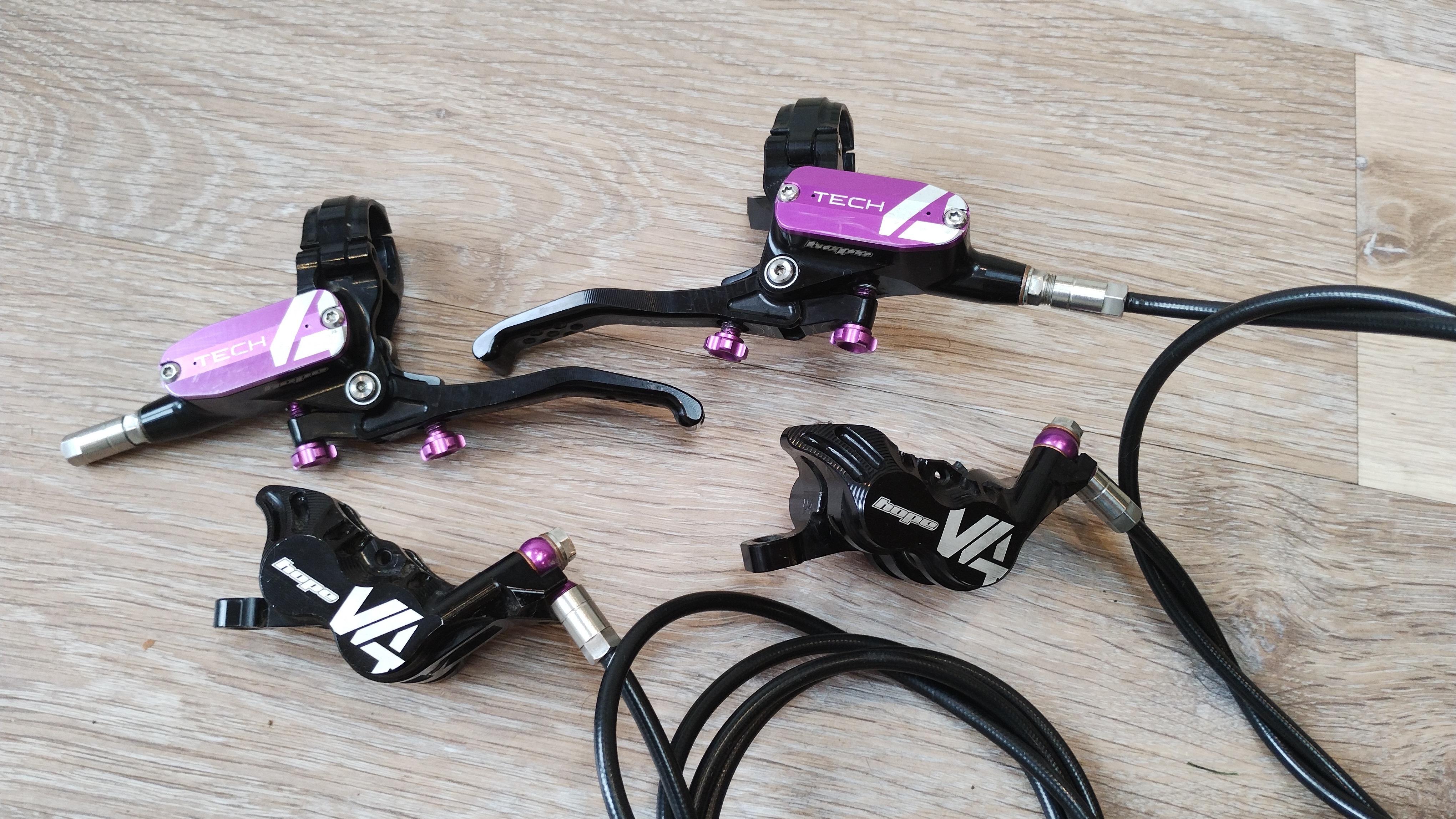 Sold - 2023 Hope Tech4 V4 (complete set up) £375: Birmingham | EMTB Forums