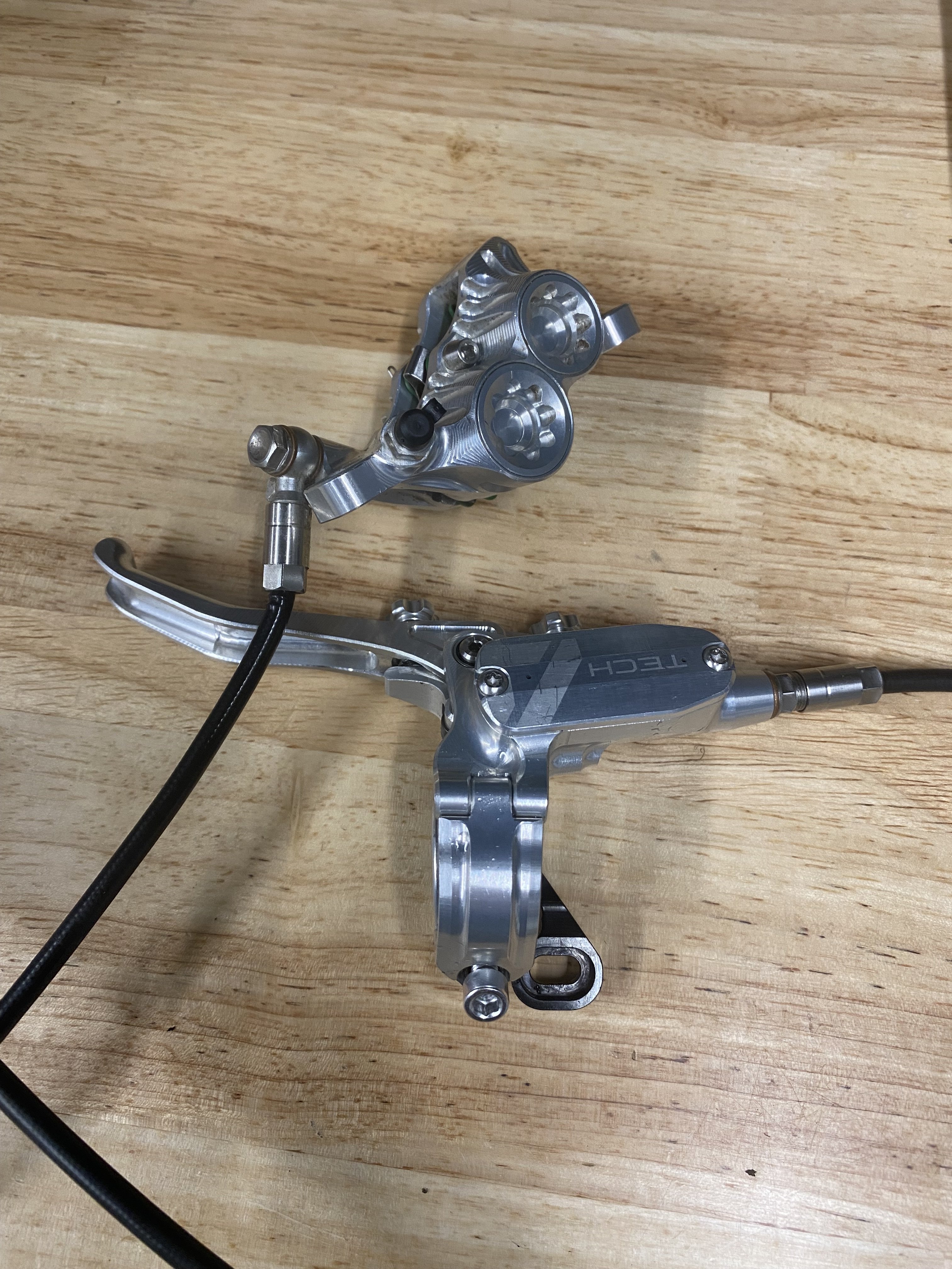 Sold - 2023 Hope Tech 4 V4 £320: Crawley | EMTB Forums