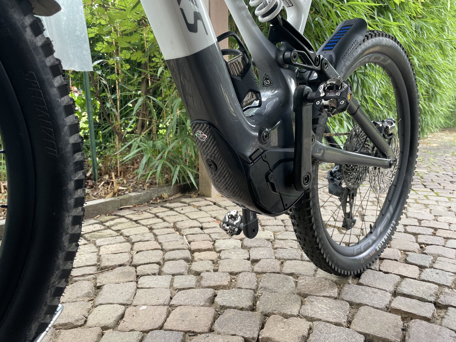 Levo Gen 3 - Motor / low part of downtube protection | EMTB Forums