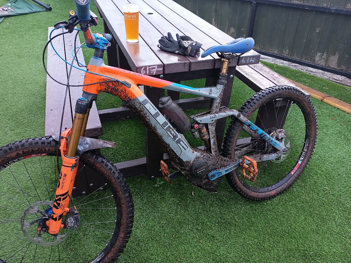 CUBE Stereo Action Team 160 HPC 500 - Main Pivot / Rocker Bearings ...