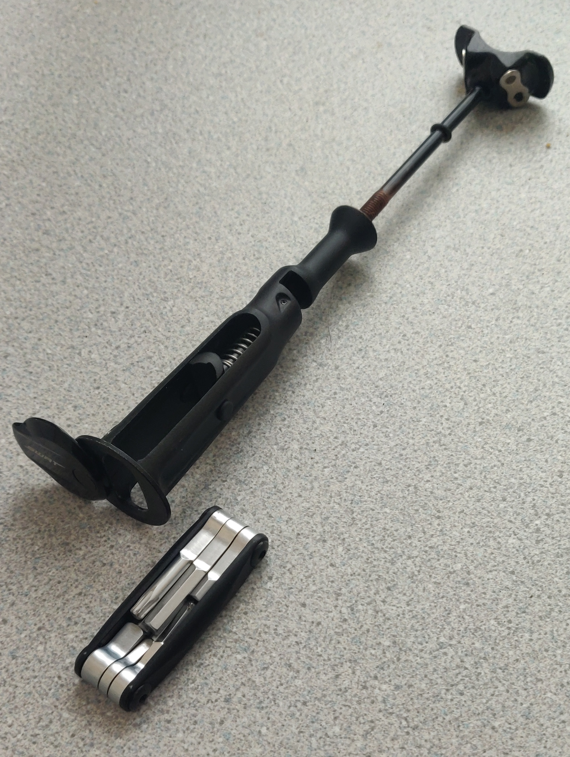 Sold - Specialized Swat Conceal Carry Mtb Tool £40 Basingstoke | EMTB ...