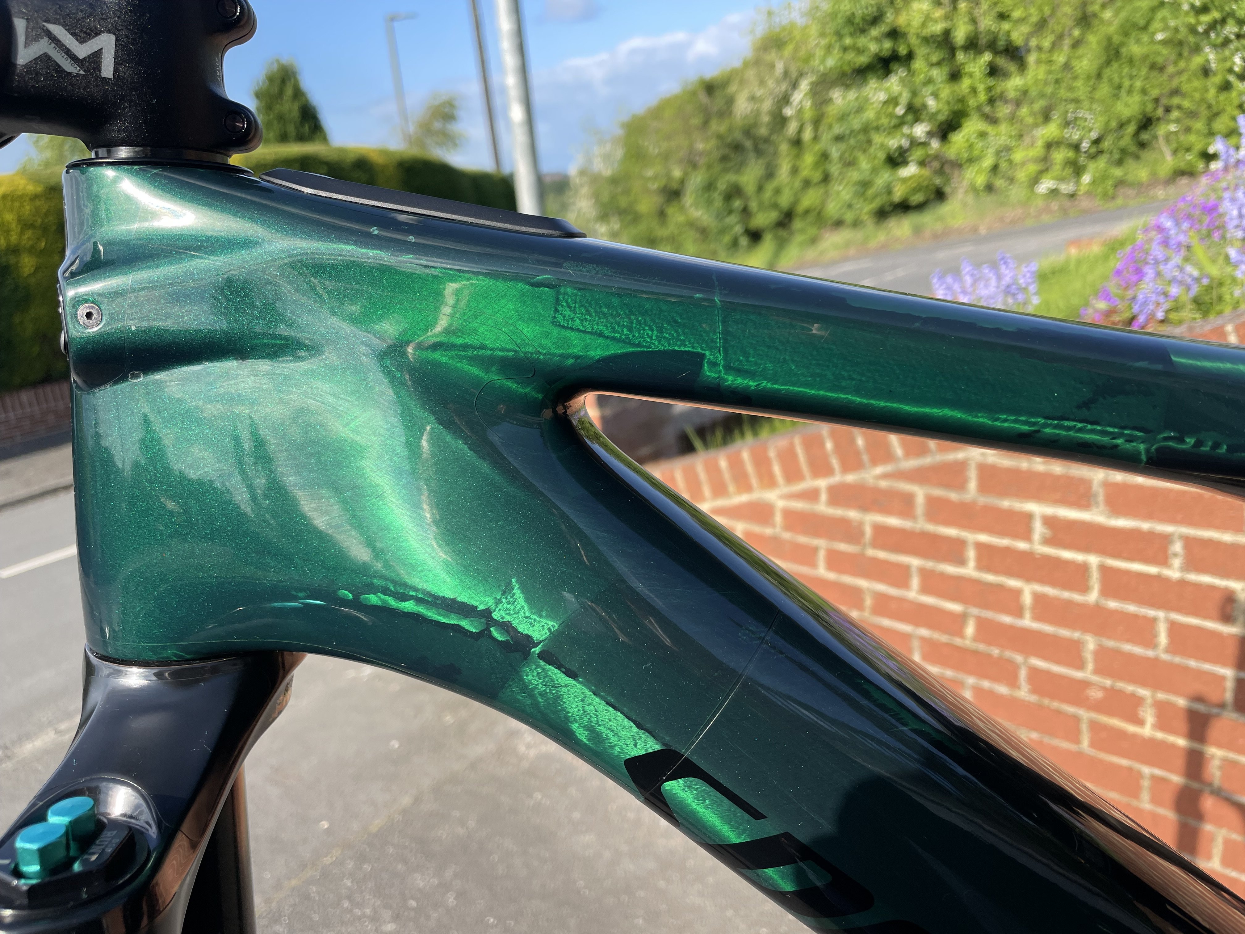 Sold - 2022 Specialized Turbo Levo SL Comp Carbon- Green Tint/Black ...