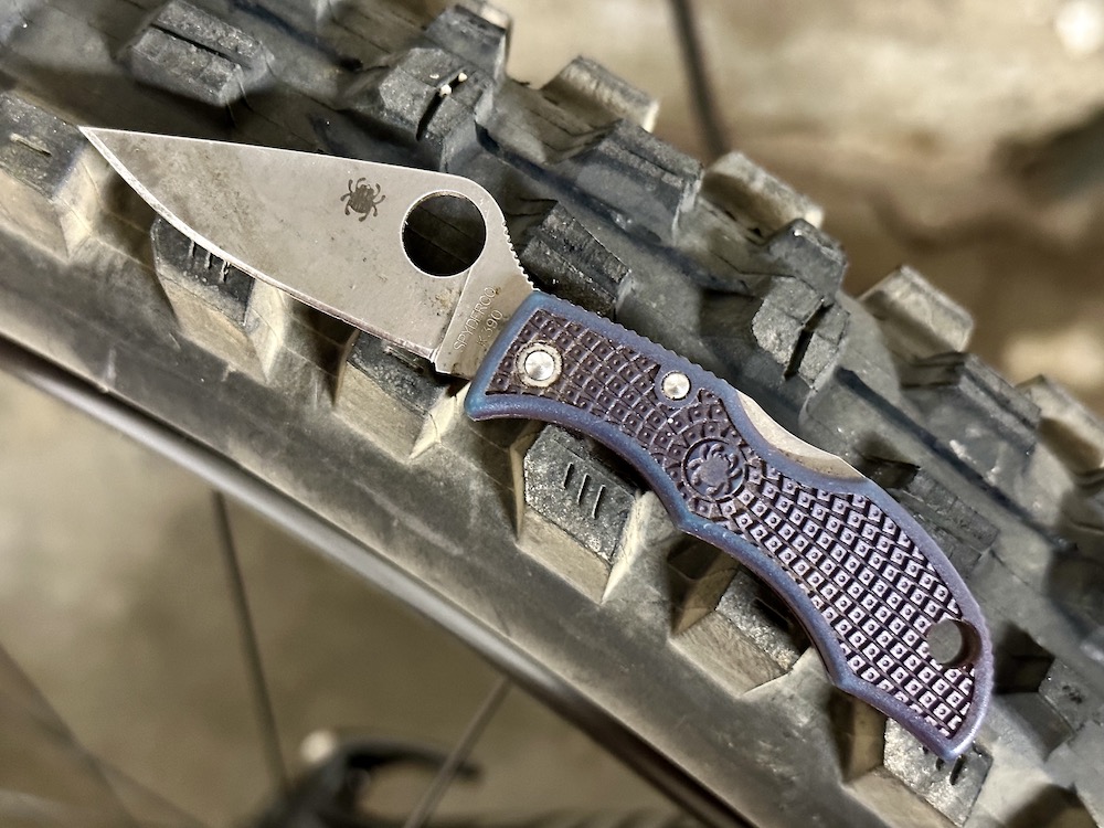 Trailside Repair - What's in my pack | EMTB Forums