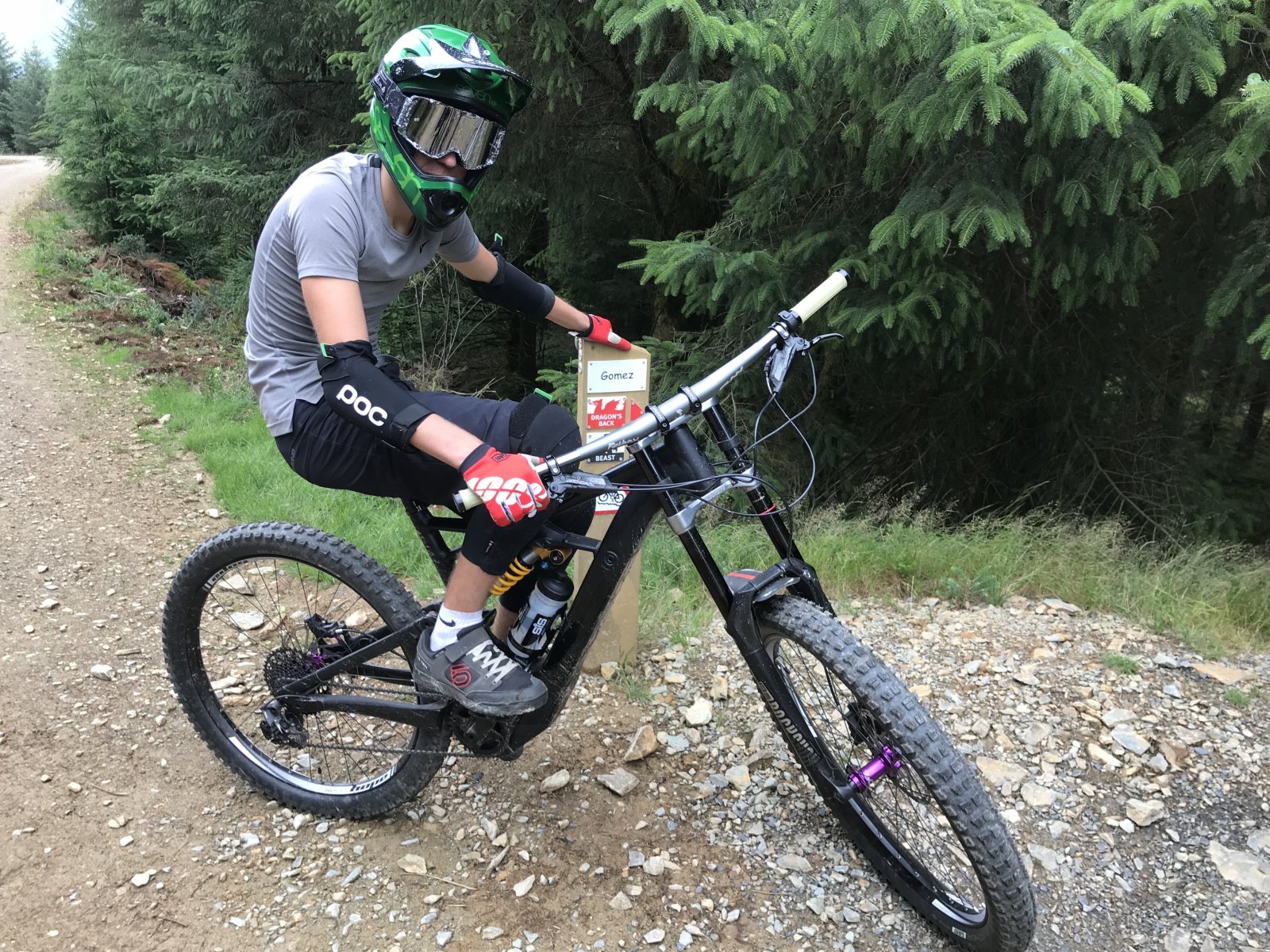 Kenevo - 2019 BoXXer RC DebonAir™ 29 DH upgrade | Page 2 | EMTB Forums