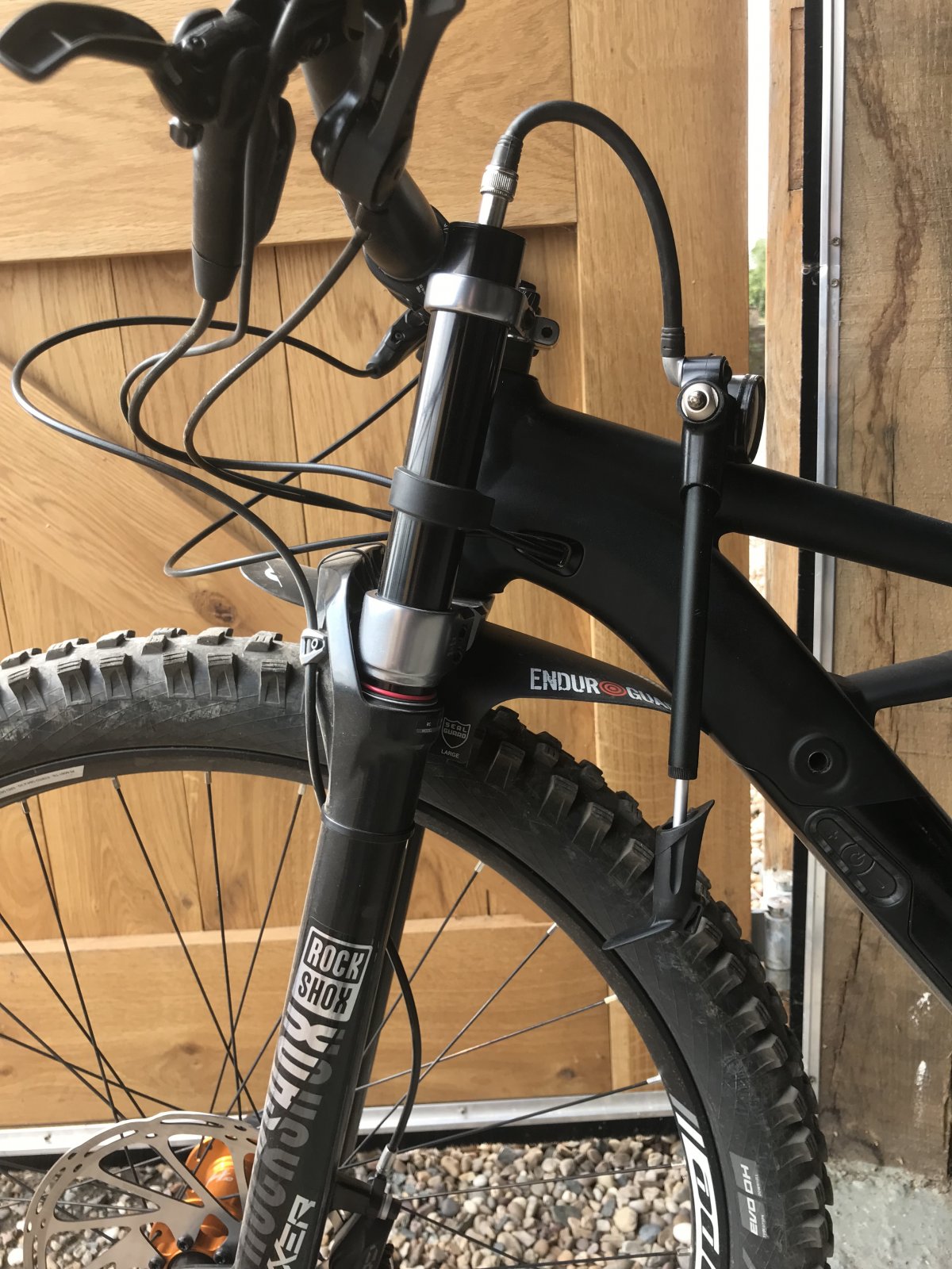 Kenevo - 2019 BoXXer RC DebonAir™ 29 DH upgrade | Page 3 | EMTB Forums