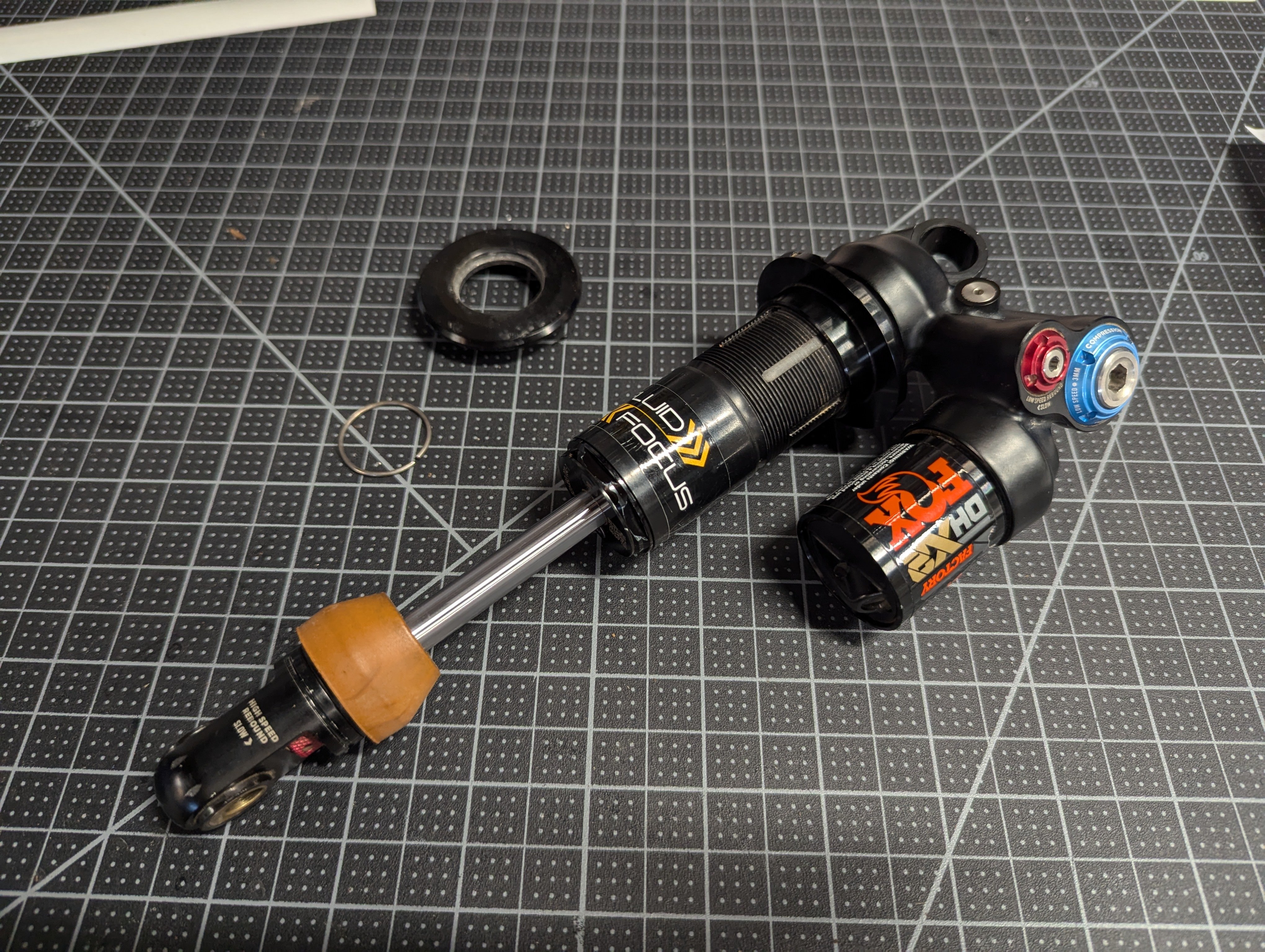 For Sale (PARTS) - 2022 Fox DHX2 216x63 - 8.5x2.5 450: California, US ...